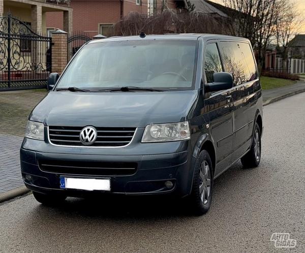Volkswagen Multivan 2009 Klaipėda, ar dzinēja tilpumu 2.50 L un nobraukumu 349 tūkst. km par 7950 €, foto 2 vietnē AUTOMOTO.COM.LV