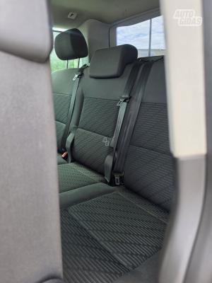 Volkswagen Multivan 2010 Viļņa, ar dzinēja tilpumu 2.00 L un nobraukumu 309 tūkst. km par 12950 €, foto 23 vietnē AUTOMOTO.COM.LV