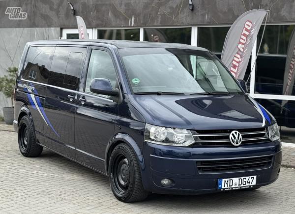 Volkswagen Multivan 2010 in Radviliskis, with an engine capacity of 2.00 L and mileage of 355 thousand km for 12250 €, photo 4 on AUTOMOTO.COM.LV