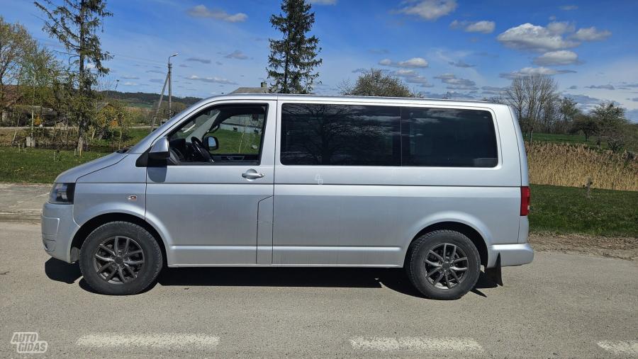 Volkswagen Multivan 2011 Kaišiadorys, ar dzinēja tilpumu 2.00 L un nobraukumu 260 tūkst. km par 11900 €, foto 3 vietnē AUTOMOTO.COM.LV