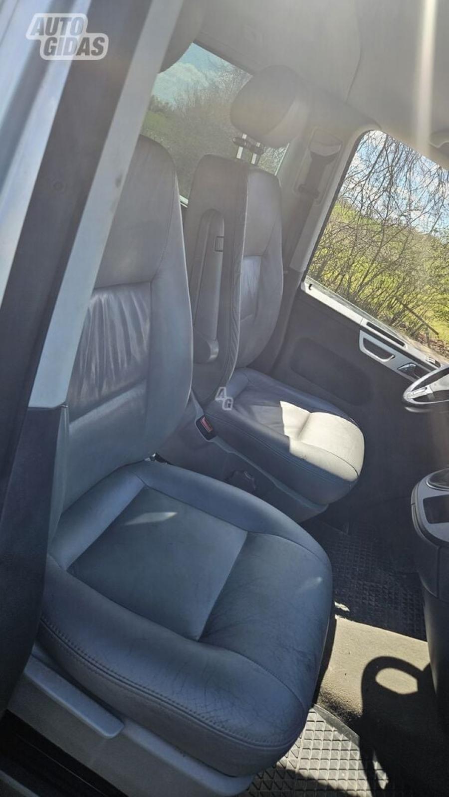 Volkswagen Multivan 2011 Kaišiadorys, ar dzinēja tilpumu 2.00 L un nobraukumu 260 tūkst. km par 11900 €, foto 11 vietnē AUTOMOTO.COM.LV