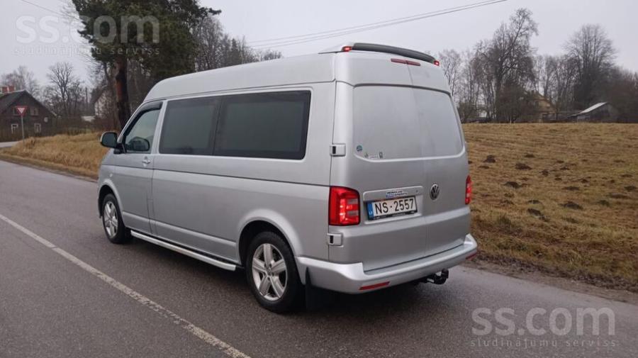 Volkswagen Multivan 2014 Rīga, ar dzinēja tilpumu 2.00 L un nobraukumu 306 tūkst. km par 16300 €, foto 2 vietnē AUTOMOTO.COM.LV