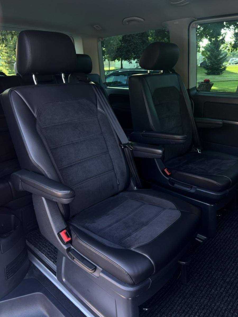 Volkswagen Multivan 2016 in Tartu, with an engine capacity of 2.00 L and mileage of 187 thousand km for 27900 €, photo 27 on AUTOMOTO.COM.LV