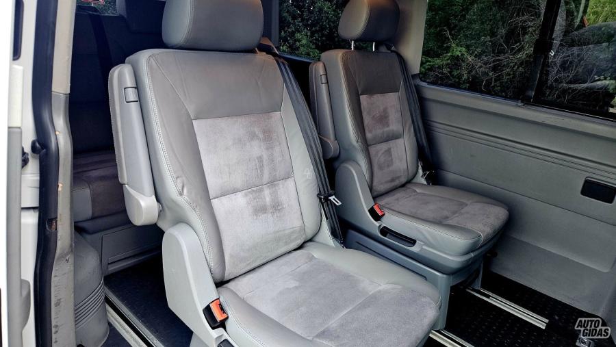 Volkswagen Multivan 2017 Kaišiadorys, ar dzinēja tilpumu 2.00 L un nobraukumu 280 tūkst. km par 17200 €, foto 9 vietnē AUTOMOTO.COM.LV