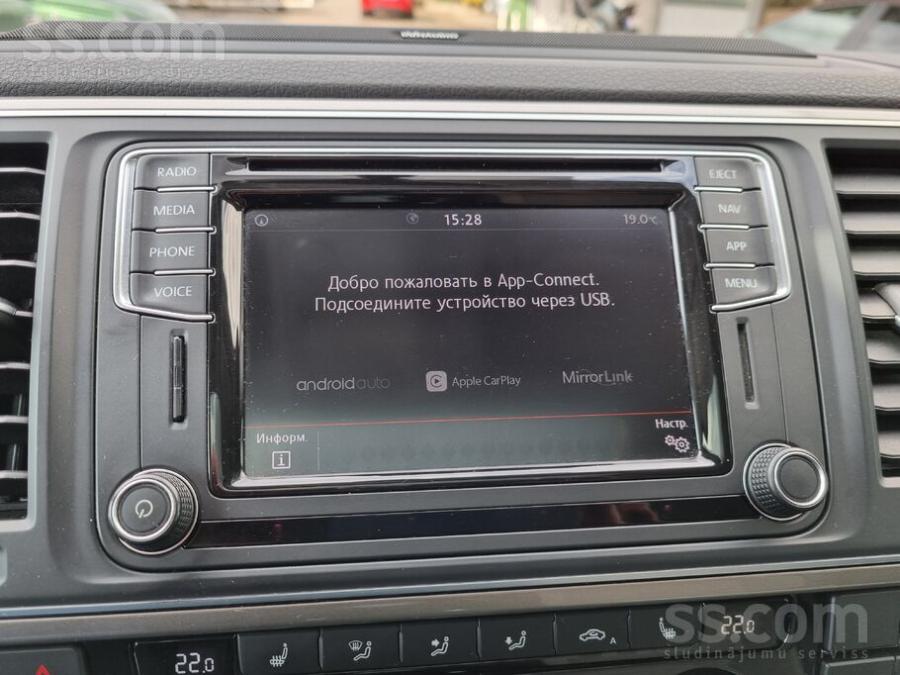 Volkswagen Multivan 2019 in Riga, with an engine capacity of 2.00 L and mileage of 167 thousand km for 27900 €, photo 9 on AUTOMOTO.COM.LV