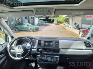 Volkswagen Multivan 2019 in Riga, with an engine capacity of 2.00 L and mileage of 167 thousand km for 27900 €, photo 14 on AUTOMOTO.COM.LV