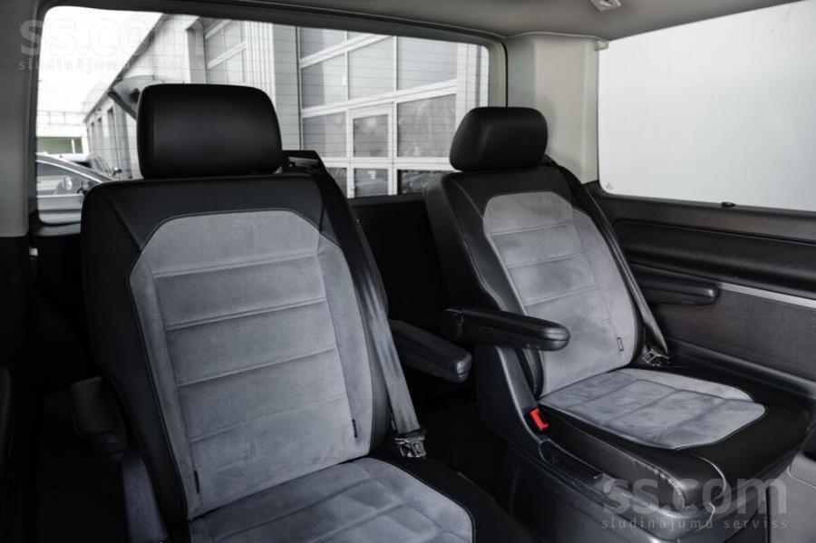 Volkswagen Multivan 2020 in Riga, with an engine capacity of 2.00 L and mileage of 102 thousand km for 39900 €, photo 8 on AUTOMOTO.COM.LV
