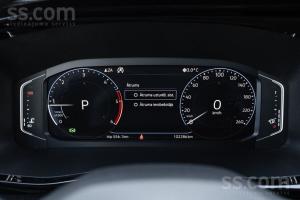 Volkswagen Multivan 2020 in Riga, with an engine capacity of 2.00 L and mileage of 102 thousand km for 39900 €, photo 10 on AUTOMOTO.COM.LV