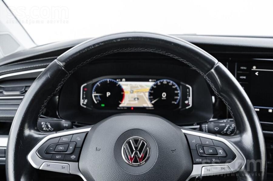 Volkswagen Multivan 2020 in Riga, with an engine capacity of 2.00 L and mileage of 102 thousand km for 39900 €, photo 12 on AUTOMOTO.COM.LV