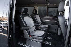 Volkswagen Multivan 2020 Rīga, ar dzinēja tilpumu 2.00 L un nobraukumu 102 tūkst. km par 39900 €, foto 7 vietnē AUTOMOTO.COM.LV