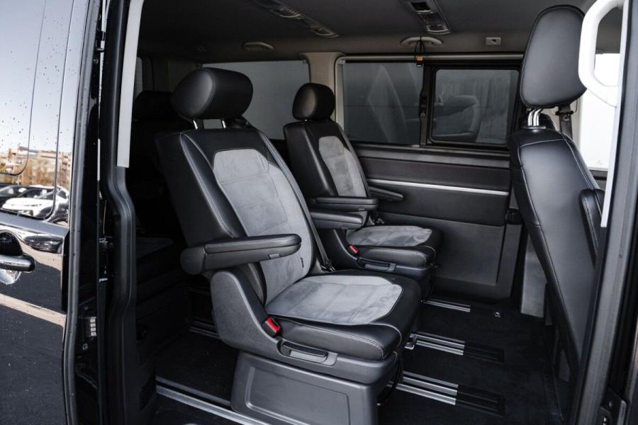 Volkswagen Multivan 2020 Rīga, ar dzinēja tilpumu 2.00 L un nobraukumu 102 tūkst. km par 39900 €, foto 7 vietnē AUTOMOTO.COM.LV