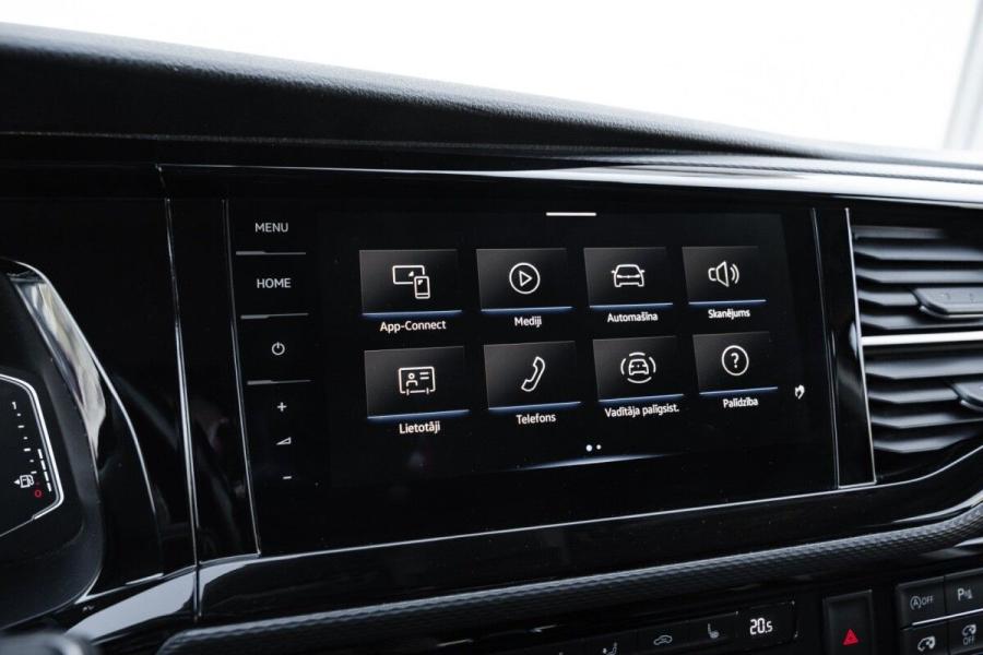 Volkswagen Multivan 2020 Rīga, ar dzinēja tilpumu 2.00 L un nobraukumu 102 tūkst. km par 39900 €, foto 15 vietnē AUTOMOTO.COM.LV