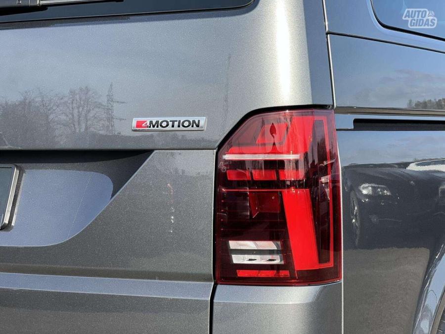 Volkswagen Multivan 2021 Marijampole, ar dzinēja tilpumu 2.00 L un nobraukumu 194 tūkst. km par 35950 €, foto 17 vietnē AUTOMOTO.COM.LV