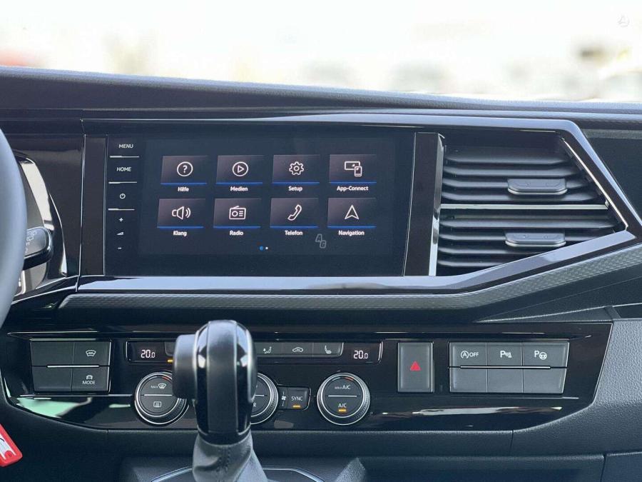 Volkswagen Multivan 2021 Marijampole, ar dzinēja tilpumu 2.00 L un nobraukumu 194 tūkst. km par 35950 €, foto 35 vietnē AUTOMOTO.COM.LV