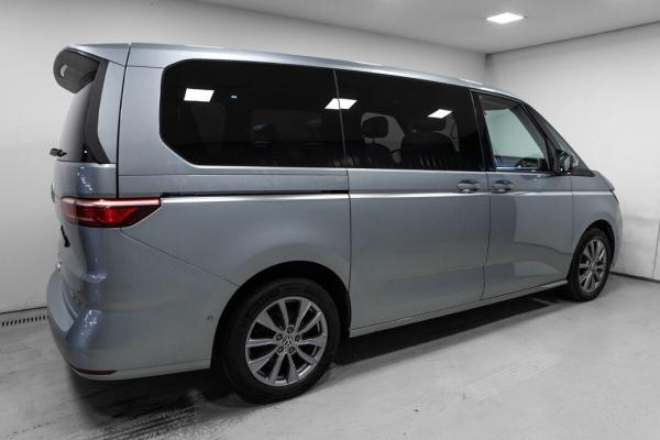 Volkswagen Multivan 2022 Viļņa, ar dzinēja tilpumu 2.00 L un nobraukumu 115 tūkst. km par 42500 €, foto 5 vietnē AUTOMOTO.COM.LV