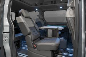 Volkswagen Multivan 2022 Viļņa, ar dzinēja tilpumu 2.00 L un nobraukumu 115 tūkst. km par 42500 €, foto 13 vietnē AUTOMOTO.COM.LV