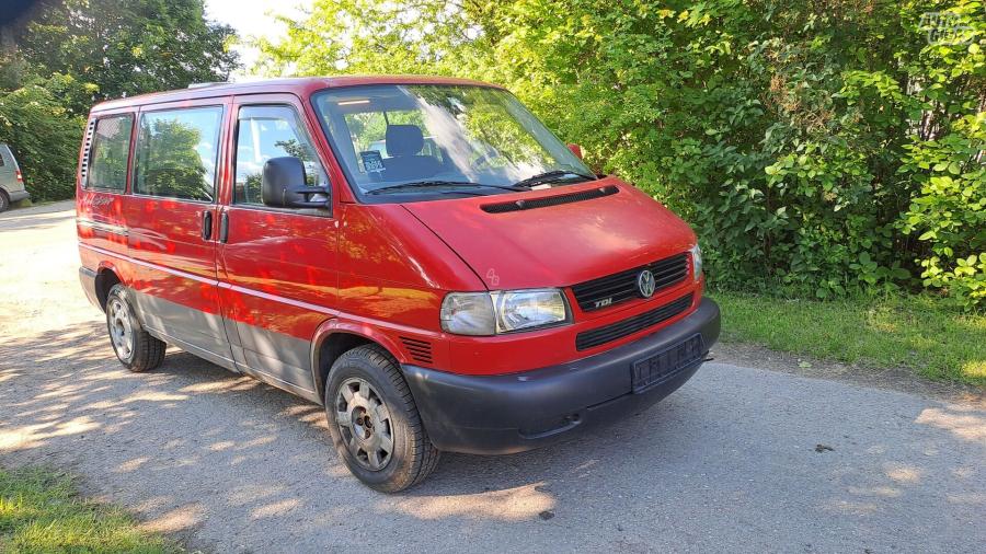 Volkswagen Multivan 1996 Viļņa, ar dzinēja tilpumu 2.50 L un nobraukumu 408 tūkst. km par 3900 €, foto 3 vietnē AUTOMOTO.COM.LV