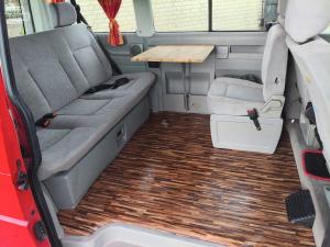 Volkswagen Multivan 1997 Joniškis, ar dzinēja tilpumu 2.50 L un nobraukumu 331 tūkst. km par 4444 €, foto 13 vietnē AUTOMOTO.COM.LV