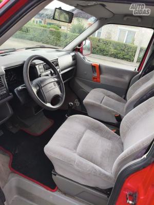 Volkswagen Multivan 1997 Joniškis, ar dzinēja tilpumu 2.50 L un nobraukumu 331 tūkst. km par 4444 €, foto 16 vietnē AUTOMOTO.COM.LV