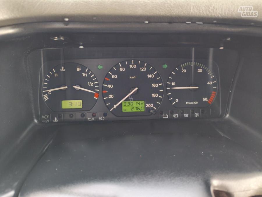 Volkswagen Multivan 1997 Joniškis, ar dzinēja tilpumu 2.50 L un nobraukumu 331 tūkst. km par 4444 €, foto 26 vietnē AUTOMOTO.COM.LV
