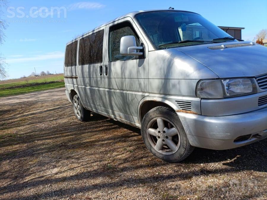 Volkswagen Multivan 2002 Dobele, ar dzinēja tilpumu 2.50 L un nobraukumu 461 tūkst. km par 2800 €, foto 1 vietnē AUTOMOTO.COM.LV