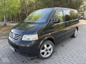 Volkswagen Multivan 2004 Viļņa, ar dzinēja tilpumu 2.50 L un nobraukumu 420 tūkst. km par 4500 €, foto  vietnē AUTOMOTO.COM.LV