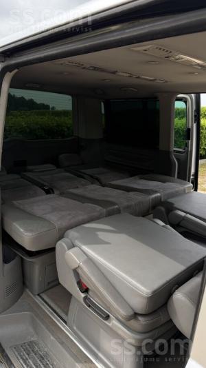 Volkswagen Multivan 2004 in Bauska, with an engine capacity of 2.50 L and mileage of 356 thousand km for 4999 €, photo 10 on AUTOMOTO.COM.LV