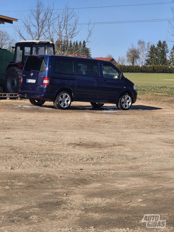 Volkswagen Multivan 2004 Radviliškis, ar dzinēja tilpumu 2.50 L un nobraukumu 285 tūkst. km par 6699 €, foto 1 vietnē AUTOMOTO.COM.LV