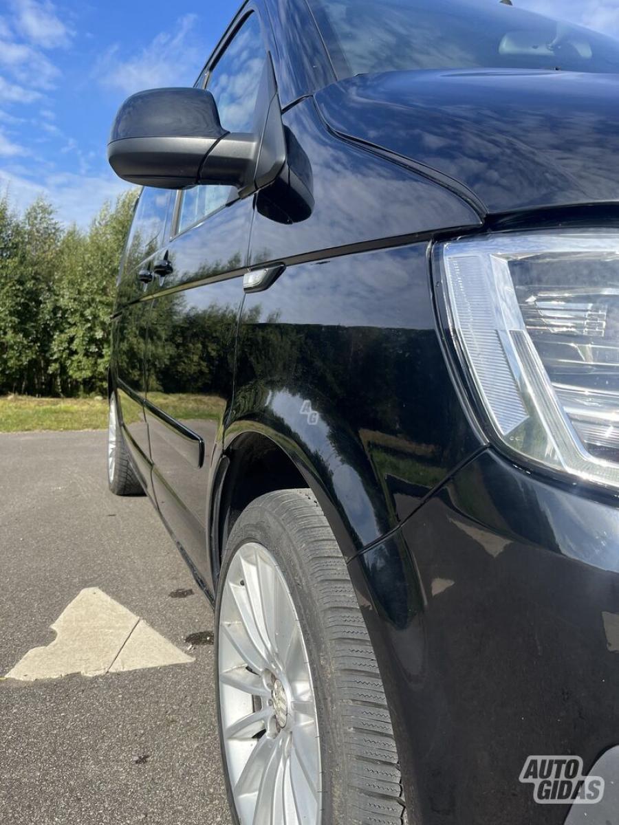 Volkswagen Multivan 2004 Viļņa, ar dzinēja tilpumu 2.50 L un nobraukumu 302 tūkst. km par 7250 €, foto 16 vietnē AUTOMOTO.COM.LV