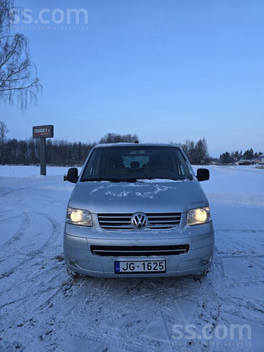 Volkswagen Multivan 2006 Valmiera, ar dzinēja tilpumu 2.50 L un nobraukumu 322 tūkst. km par 4300 €, foto 2 vietnē AUTOMOTO.COM.LV