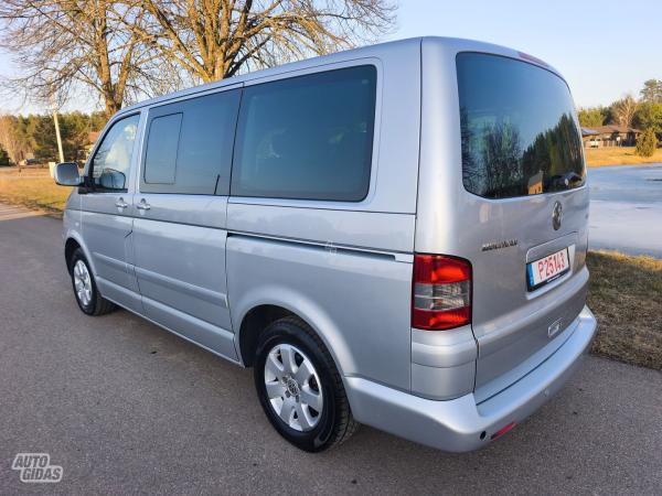 Volkswagen Multivan 2006 Druskininkai, ar dzinēja tilpumu 2.50 L un nobraukumu 322 tūkst. km par 5650 €, foto 4 vietnē AUTOMOTO.COM.LV