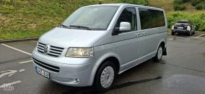 Volkswagen Multivan 2006 Viļņa, ar dzinēja tilpumu 2.50 L un nobraukumu 380 tūkst. km par 3950 €, foto  vietnē AUTOMOTO.COM.LV