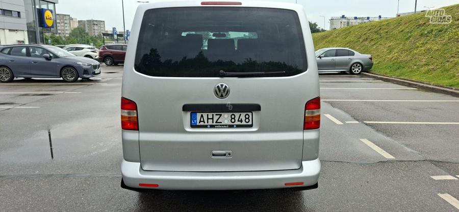 Volkswagen Multivan 2006 in Vilnius, with an engine capacity of 2.50 L and mileage of 380 thousand km for 3950 €, photo 9 on AUTOMOTO.COM.LV