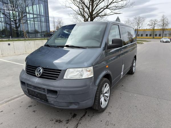 Volkswagen Multivan 2007 in Panevezys, with an engine capacity of 1.90 L and mileage of 423 thousand km for 4999 €, photo 2 on AUTOMOTO.COM.LV
