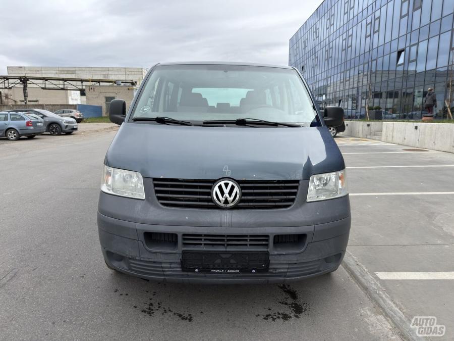 Volkswagen Multivan 2007 in Panevezys, with an engine capacity of 1.90 L and mileage of 423 thousand km for 4999 €, photo 4 on AUTOMOTO.COM.LV
