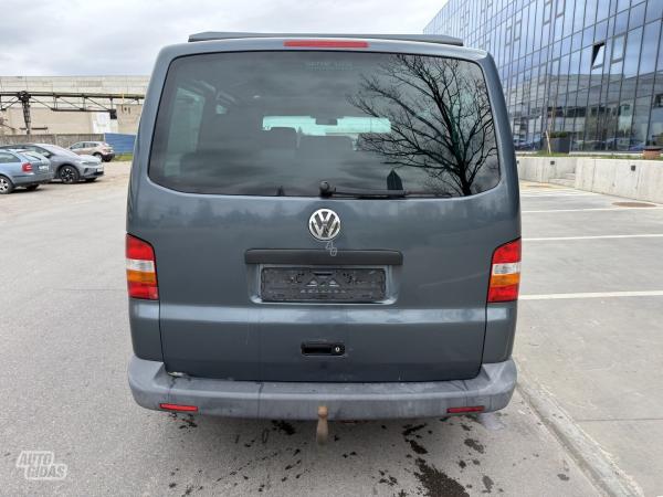 Volkswagen Multivan 2007 in Panevezys, with an engine capacity of 1.90 L and mileage of 423 thousand km for 4999 €, photo 6 on AUTOMOTO.COM.LV