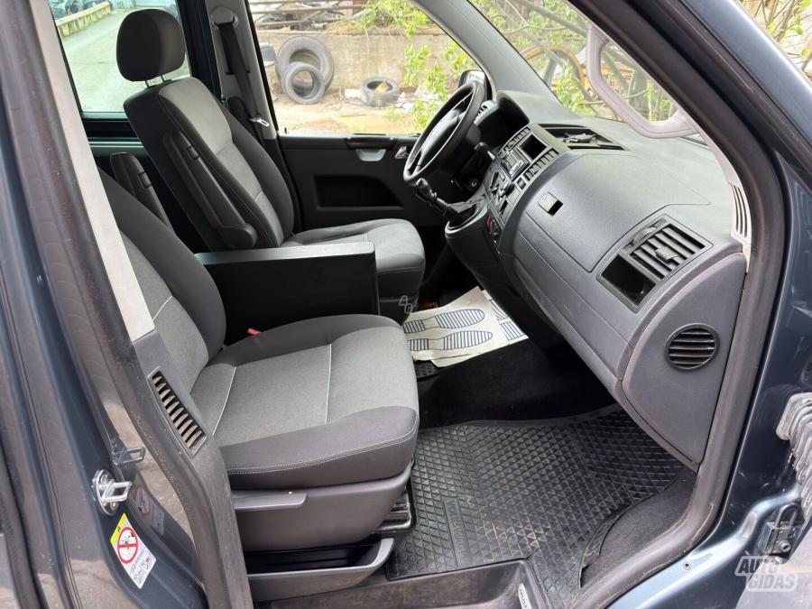 Volkswagen Multivan 2007 in Panevezys, with an engine capacity of 1.90 L and mileage of 423 thousand km for 4999 €, photo 13 on AUTOMOTO.COM.LV