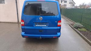 Volkswagen Multivan 2008 in Vilnius, with an engine capacity of 2.50 L and mileage of 369 thousand km for 8550 €, photo 5 on AUTOMOTO.COM.LV