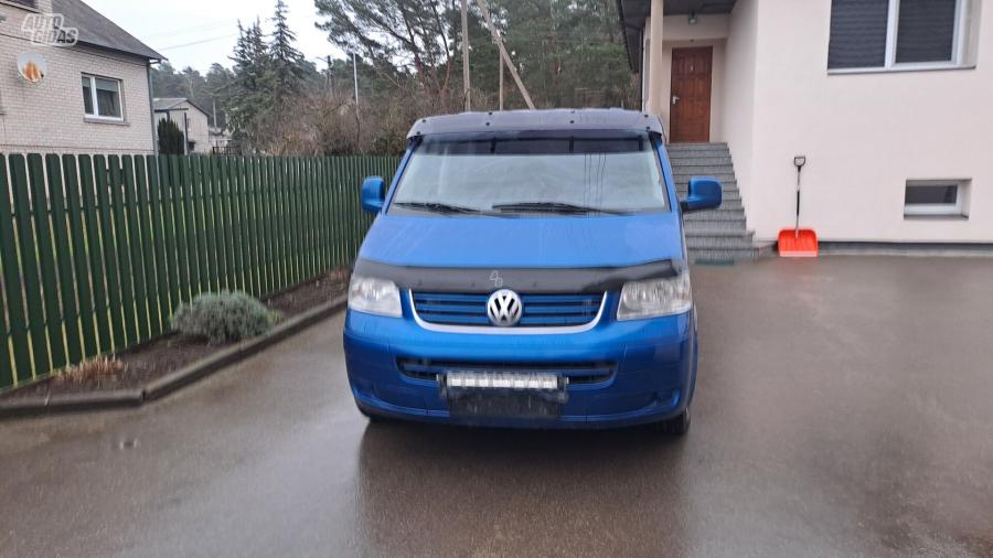 Volkswagen Multivan 2008 in Vilnius, with an engine capacity of 2.50 L and mileage of 369 thousand km for 8550 €, photo 16 on AUTOMOTO.COM.LV