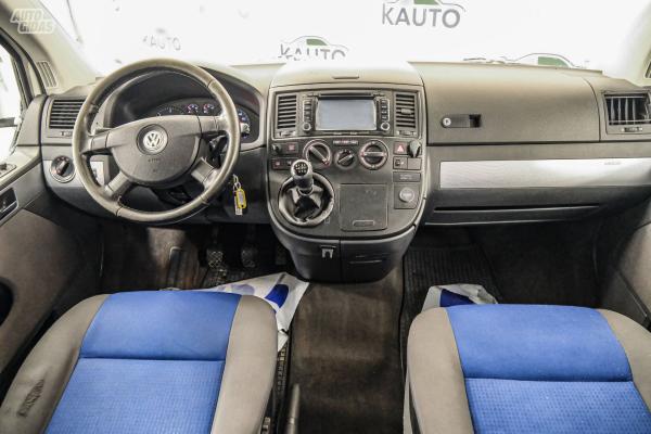 Volkswagen Multivan 2008 in Kaunas, with an engine capacity of 2.50 L and mileage of 325 thousand km for 9390 €, photo 9 on AUTOMOTO.COM.LV