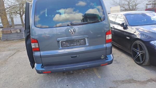 Volkswagen Multivan 2008 in Vilnius, with an engine capacity of 2.50 L and mileage of 289 thousand km for 9500 €, photo 5 on AUTOMOTO.COM.LV