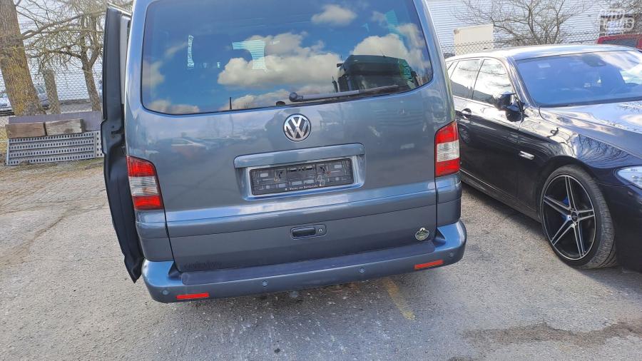 Volkswagen Multivan 2008 Viļņa, ar dzinēja tilpumu 2.50 L un nobraukumu 289 tūkst. km par 9500 €, foto 5 vietnē AUTOMOTO.COM.LV
