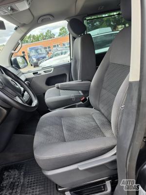 Volkswagen Multivan 2009 in Vilnius, with an engine capacity of 2.00 L and mileage of 309 thousand km for 12500 €, photo 5 on AUTOMOTO.COM.LV