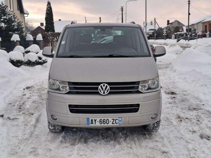 Volkswagen Multivan 2010 Tauragė, ar dzinēja tilpumu 2.00 L un nobraukumu 318 tūkst. km par 12950 €, foto 8 vietnē AUTOMOTO.COM.LV