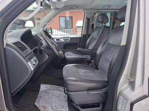 Volkswagen Multivan 2010 Tauragė, ar dzinēja tilpumu 2.00 L un nobraukumu 318 tūkst. km par 12950 €, foto 9 vietnē AUTOMOTO.COM.LV