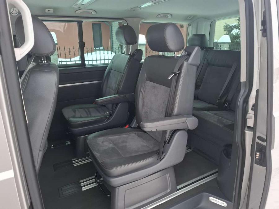Volkswagen Multivan 2010 Tauragė, ar dzinēja tilpumu 2.00 L un nobraukumu 318 tūkst. km par 12950 €, foto 15 vietnē AUTOMOTO.COM.LV