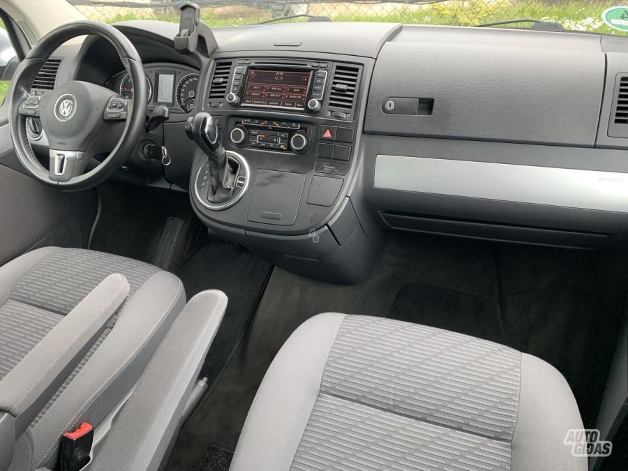 Volkswagen Multivan 2010 Kauņa, ar dzinēja tilpumu 2.00 L un nobraukumu 194 tūkst. km par 13999 €, foto 13 vietnē AUTOMOTO.COM.LV