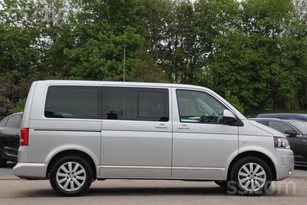 Volkswagen Multivan 2010 Tukums, ar dzinēja tilpumu 2.00 L un nobraukumu 238 tūkst. km par 14990 €, foto 5 vietnē AUTOMOTO.COM.LV