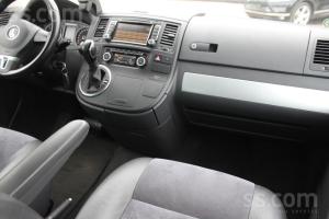 Volkswagen Multivan 2010 Tukums, ar dzinēja tilpumu 2.00 L un nobraukumu 238 tūkst. km par 14990 €, foto 9 vietnē AUTOMOTO.COM.LV
