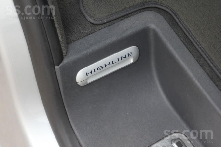 Volkswagen Multivan 2010 Tukums, ar dzinēja tilpumu 2.00 L un nobraukumu 238 tūkst. km par 14990 €, foto 12 vietnē AUTOMOTO.COM.LV